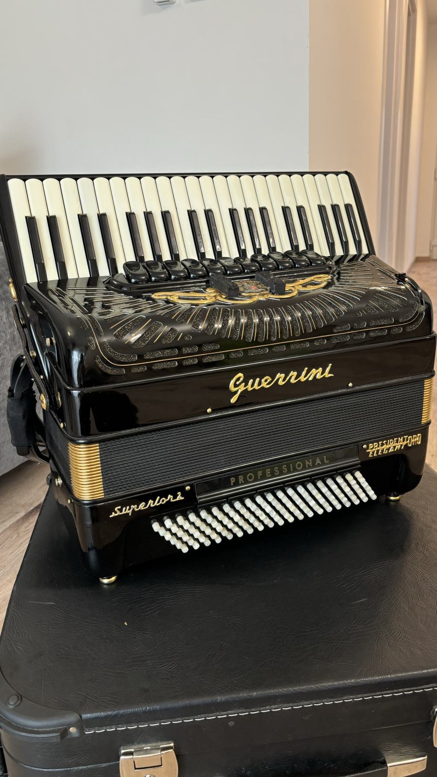 Guerrini Superior 2 President ORO Elegant