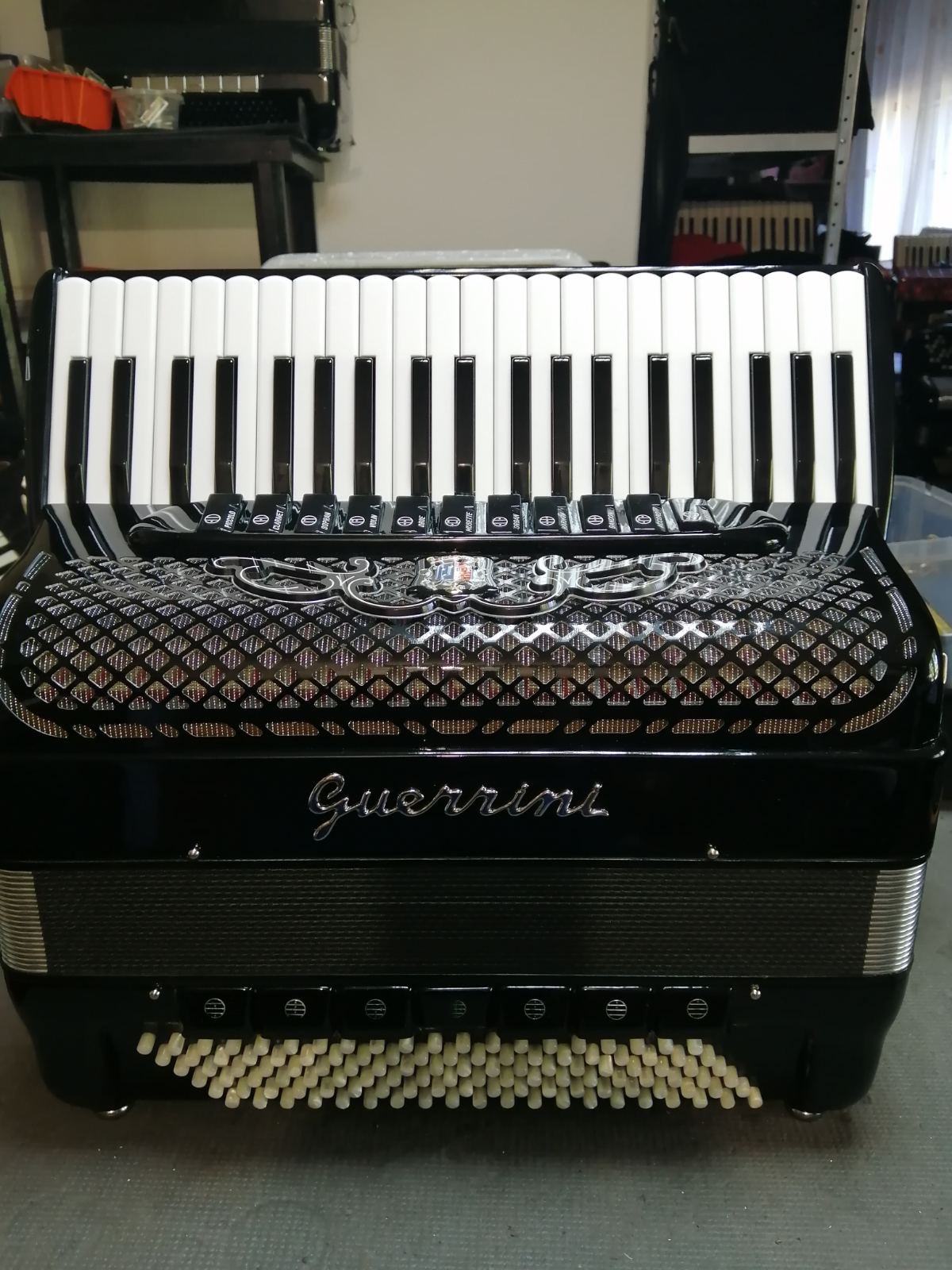 Hamonika Guerrini 120b 11+M+7reg