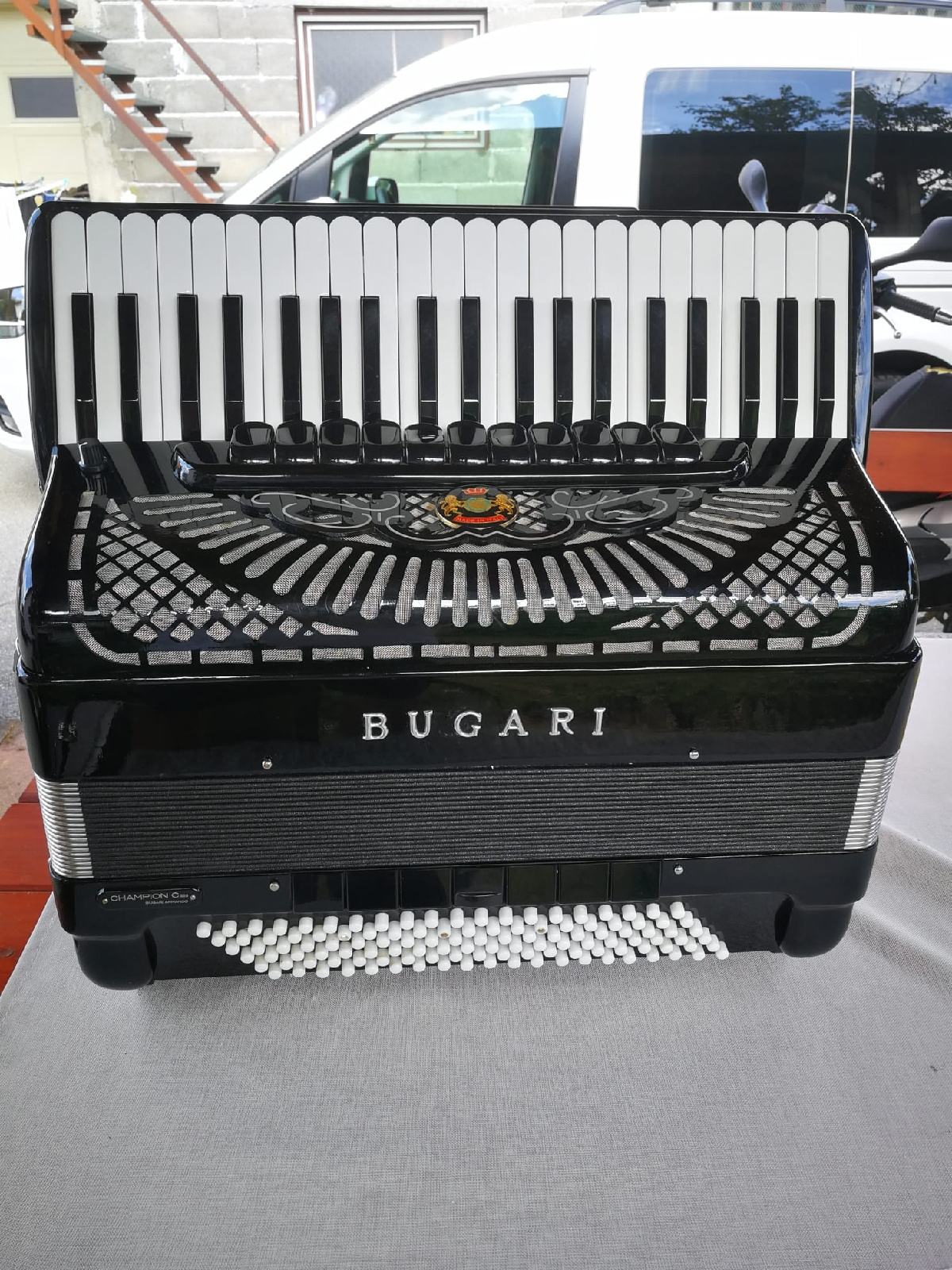 Harmonika Bugari 120 Basova