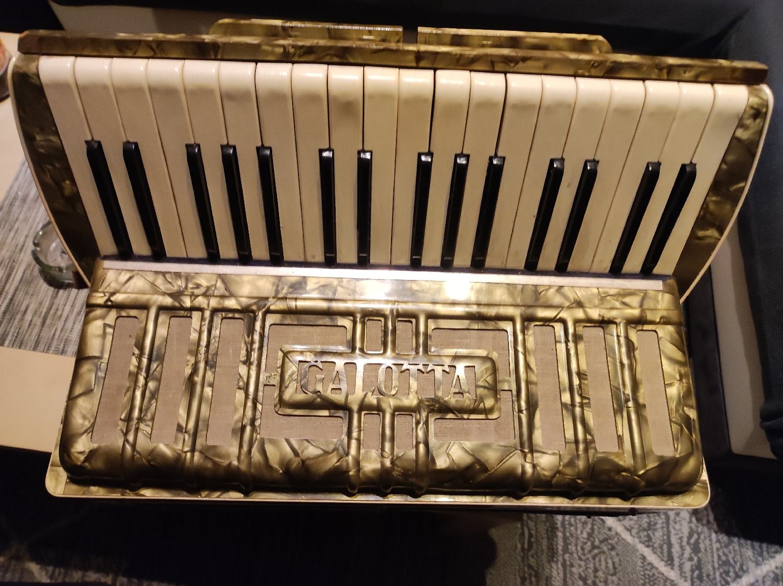 harmonika galotta 80 basa