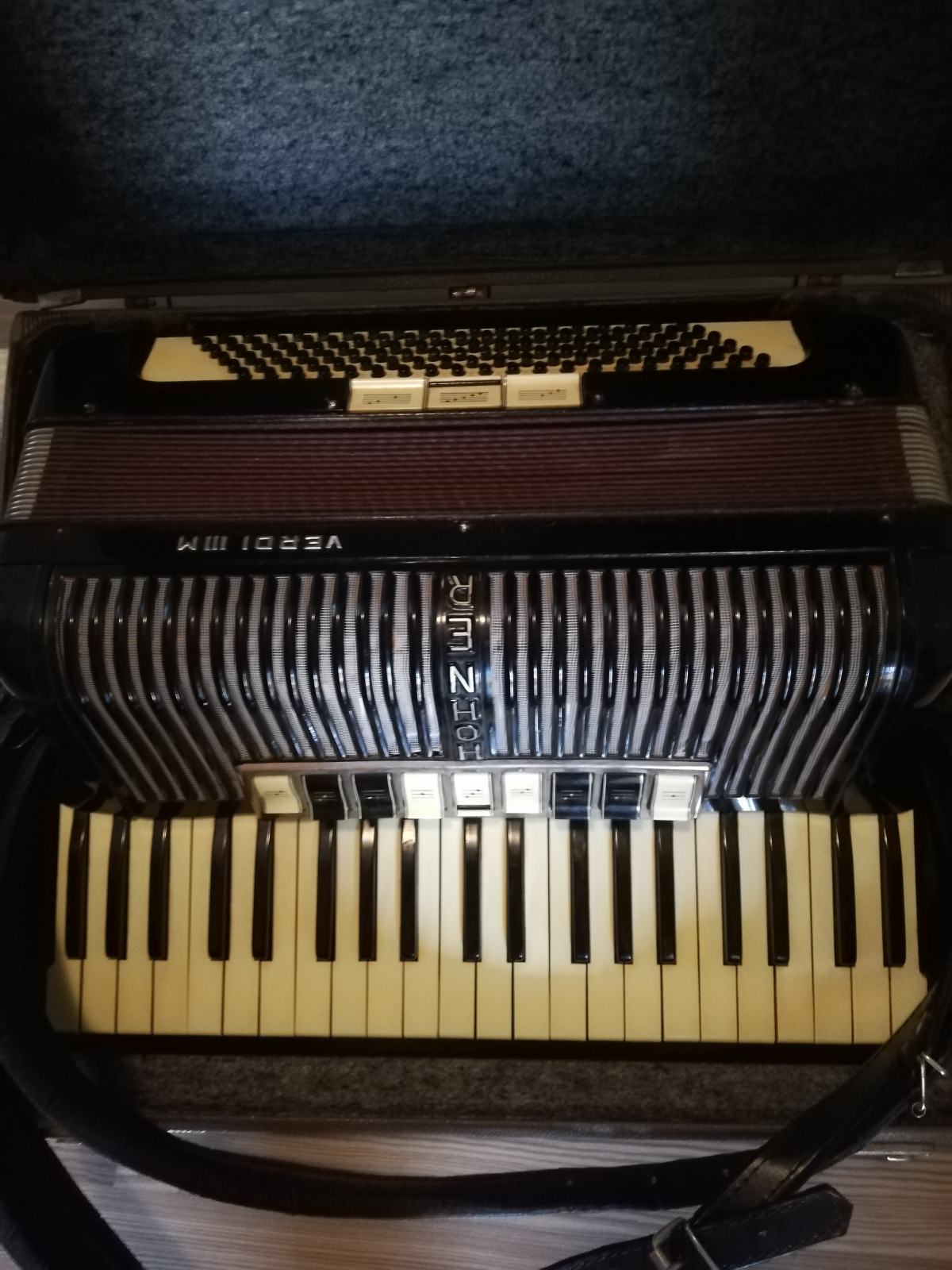 Hohner 120 basova