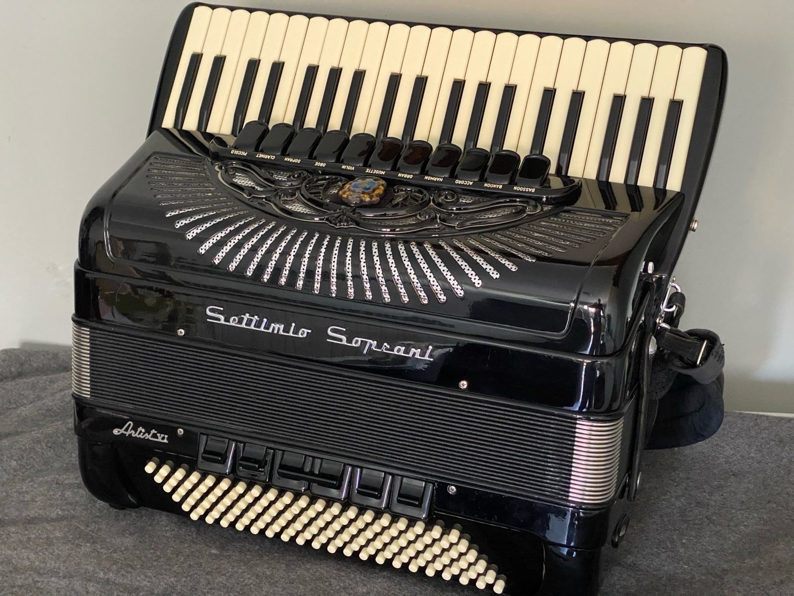 Settimio soprani Artist VI