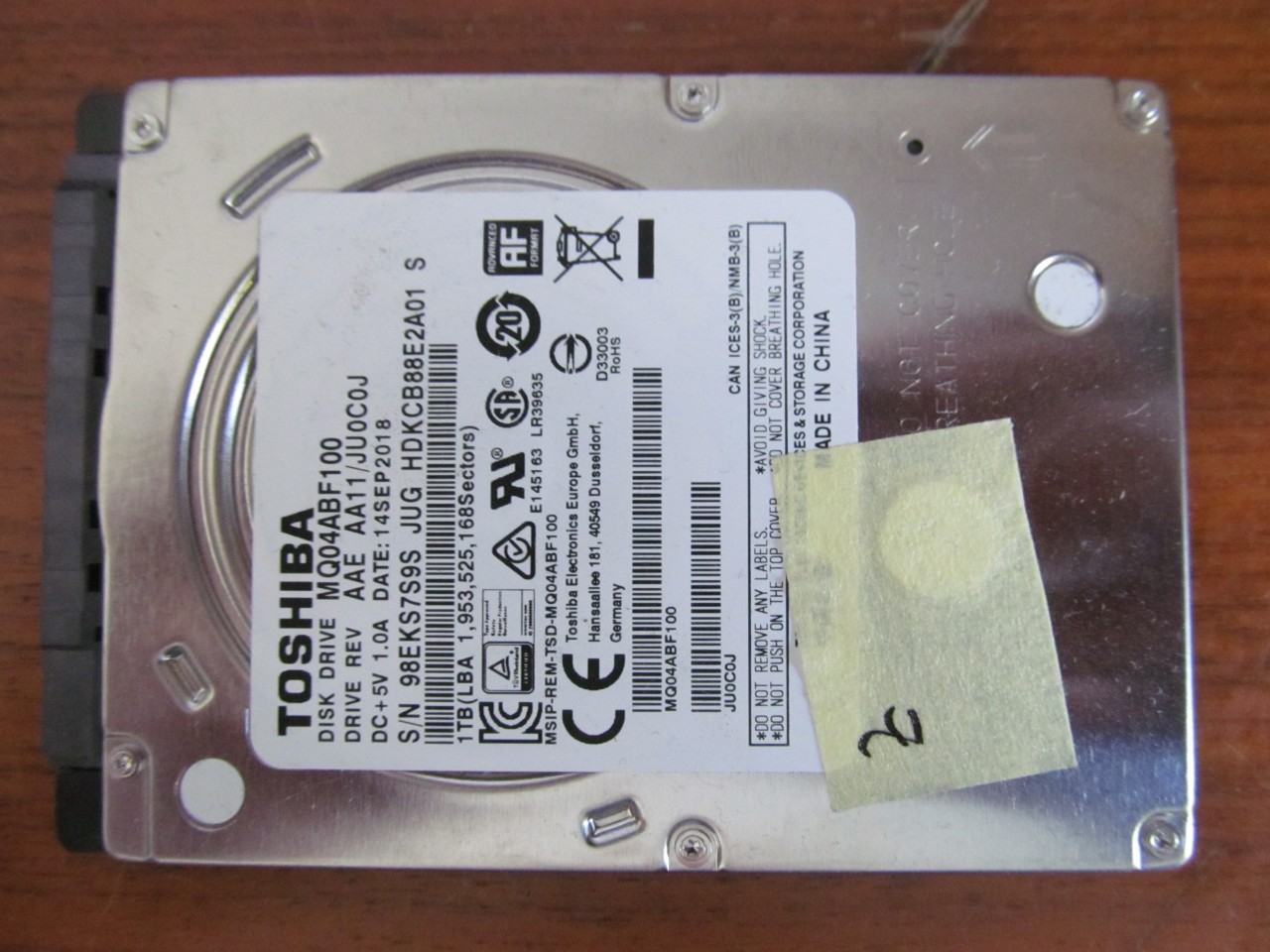 Disk za laptop - 1 TB GB 2,5 TOSHIBA 20.04.2025.