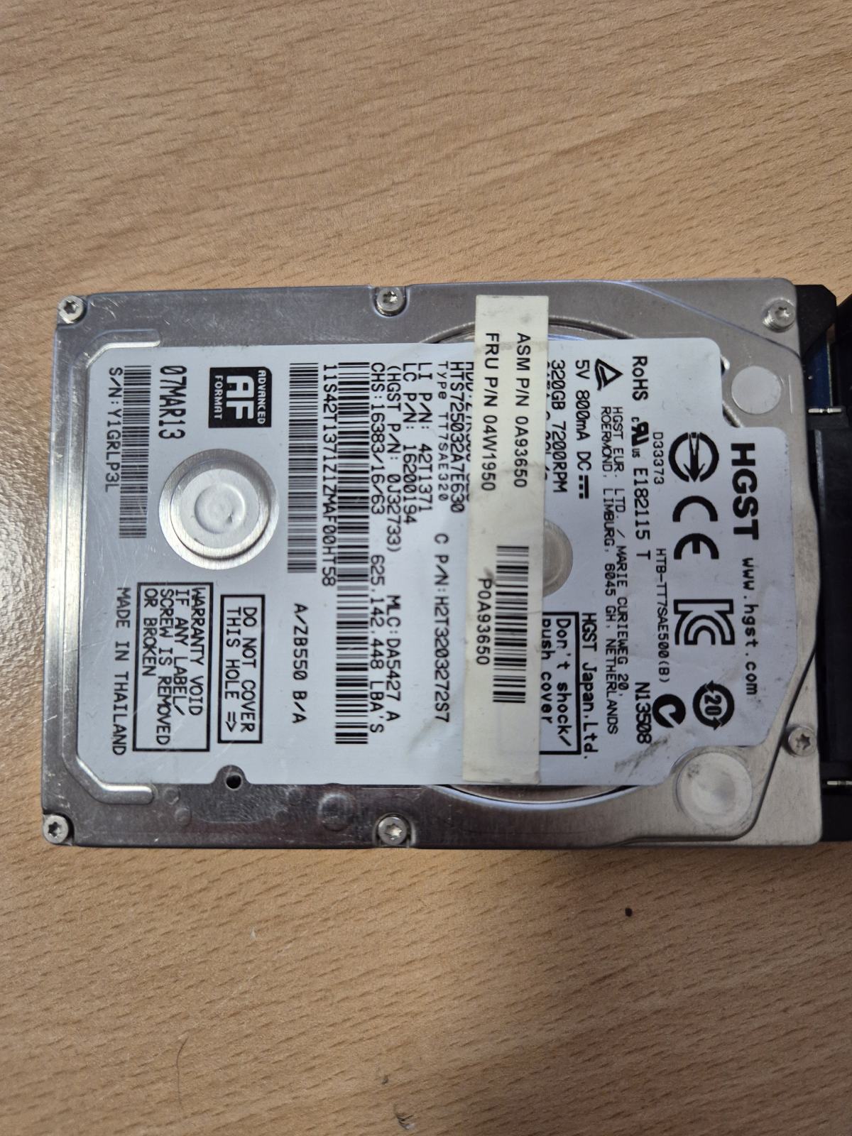 HDD HGST 320 GB