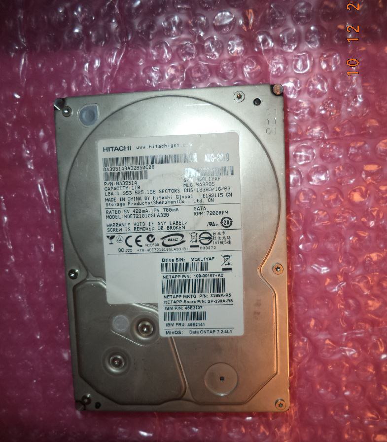 Hitachi Deskstar 1TB 3.5 SATA2 32MB Cache 7200RPM Hard Disk