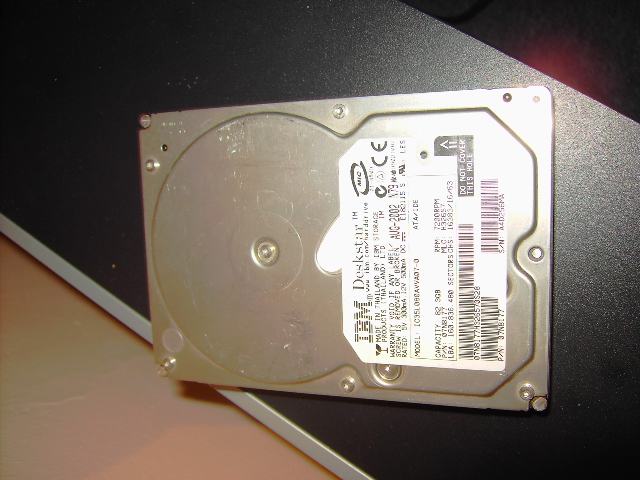 IDE Festplatte Samsung 80GB SP0842N ATA za pc nije za lapto