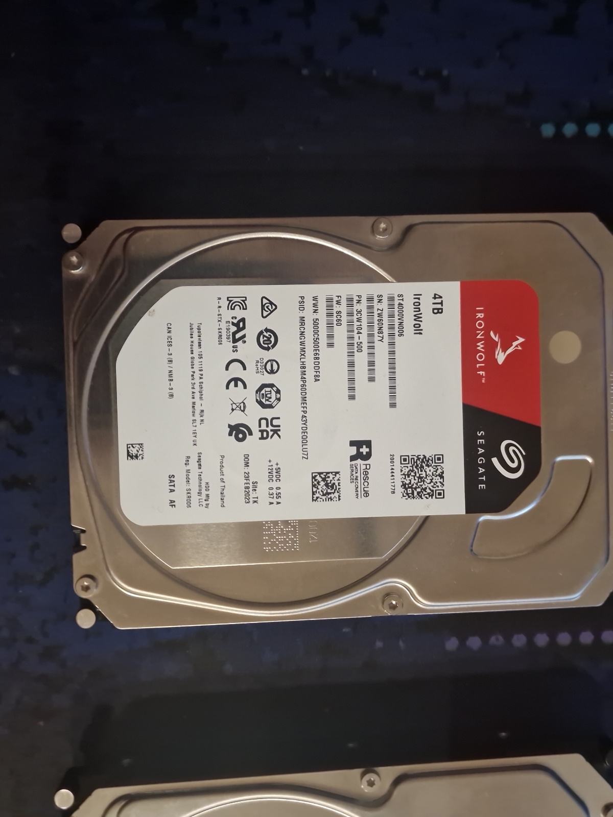 seagate ironwolf hdd 4tb x2