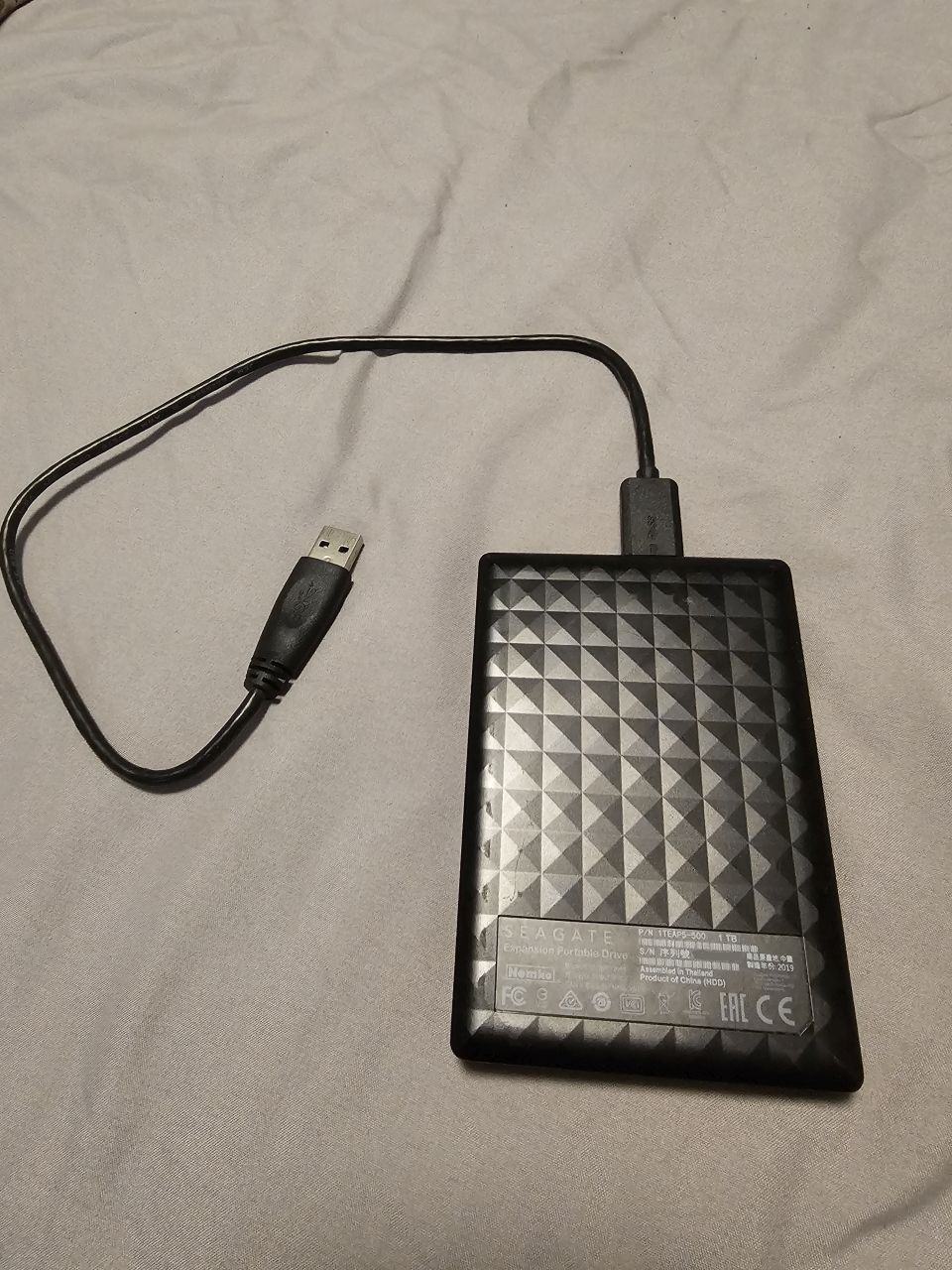 Vanjski hard disk Seagate 1TB external hdd