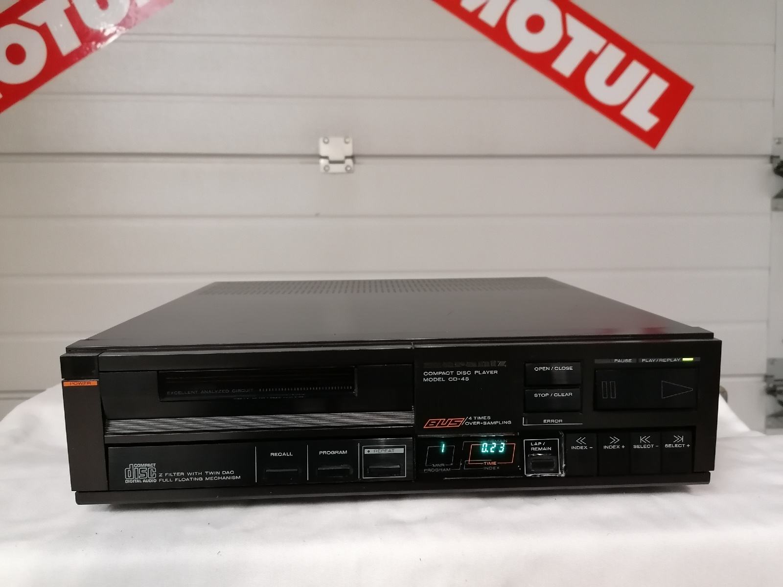 CD MARANTZ CD-45