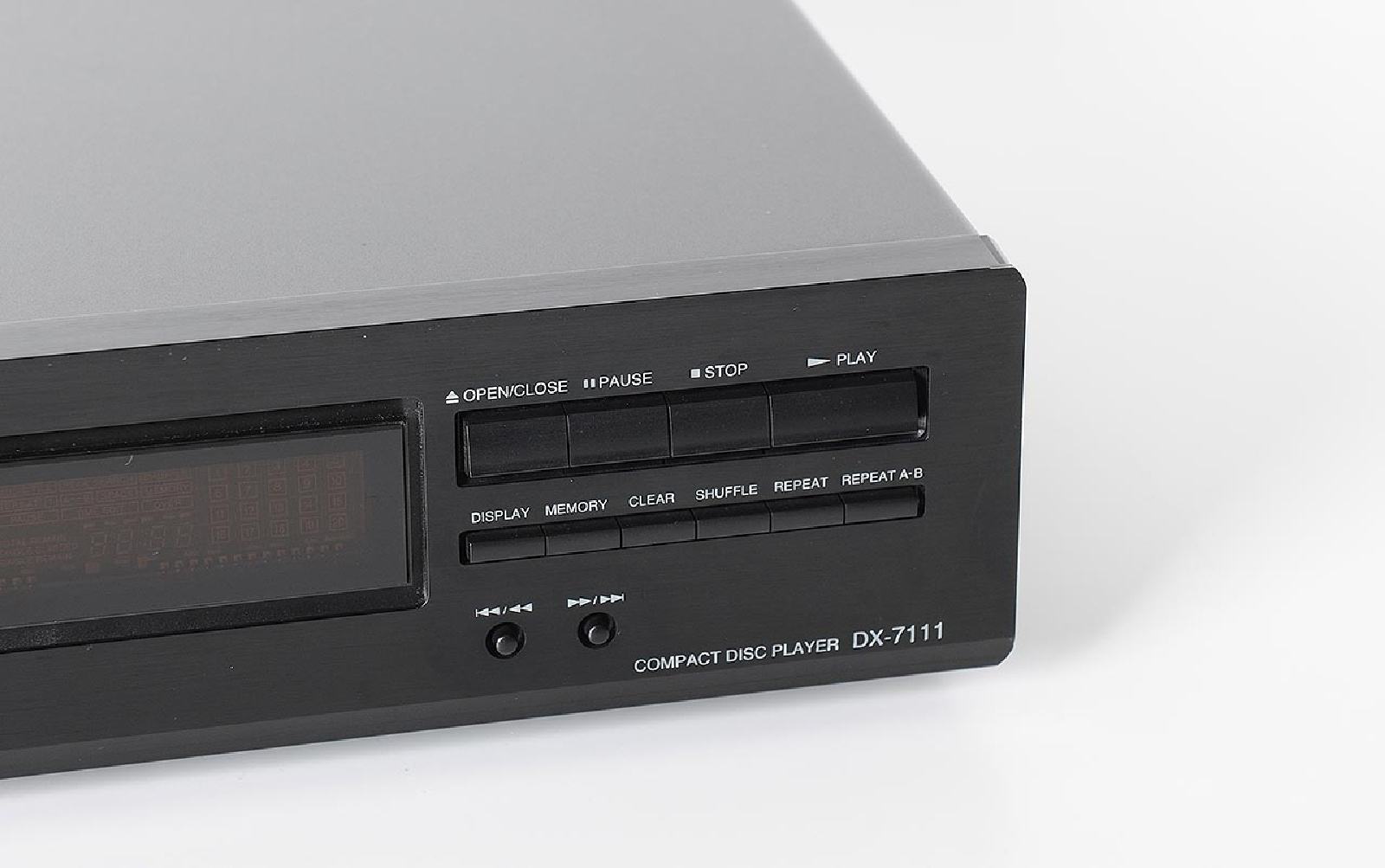 Onkyo DX-7111 CD Player