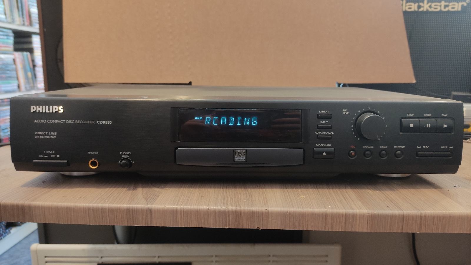 PHILIPS CD PLAYER CDR880