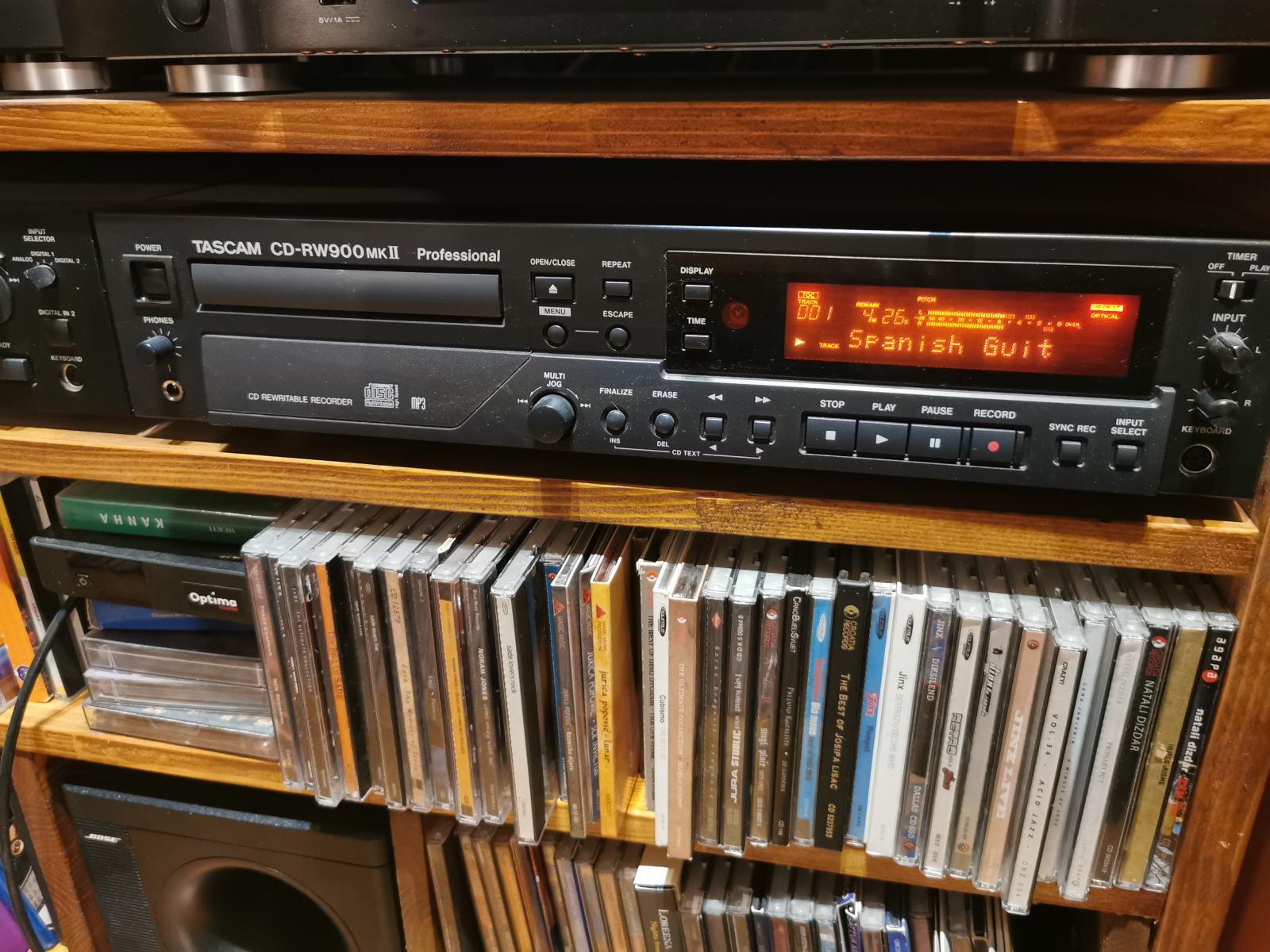 TASCAM CD-RW900 MKII. Professional Audio CD Recorder