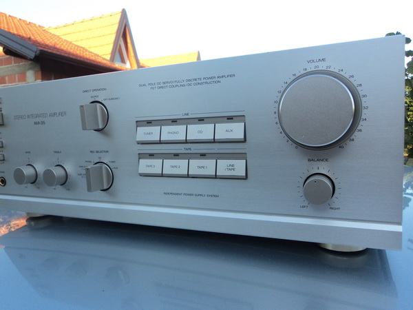 AKAI AM 35 (Champagne)