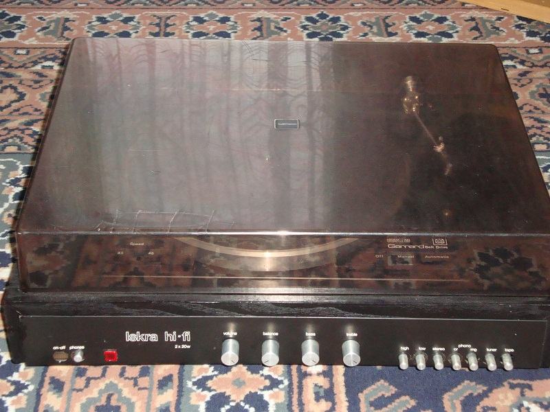 Gramofon Iskra Gerrard Belt Drive