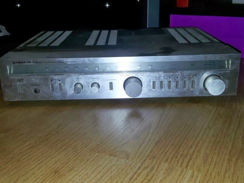 Linija Pioneer SX-3000
