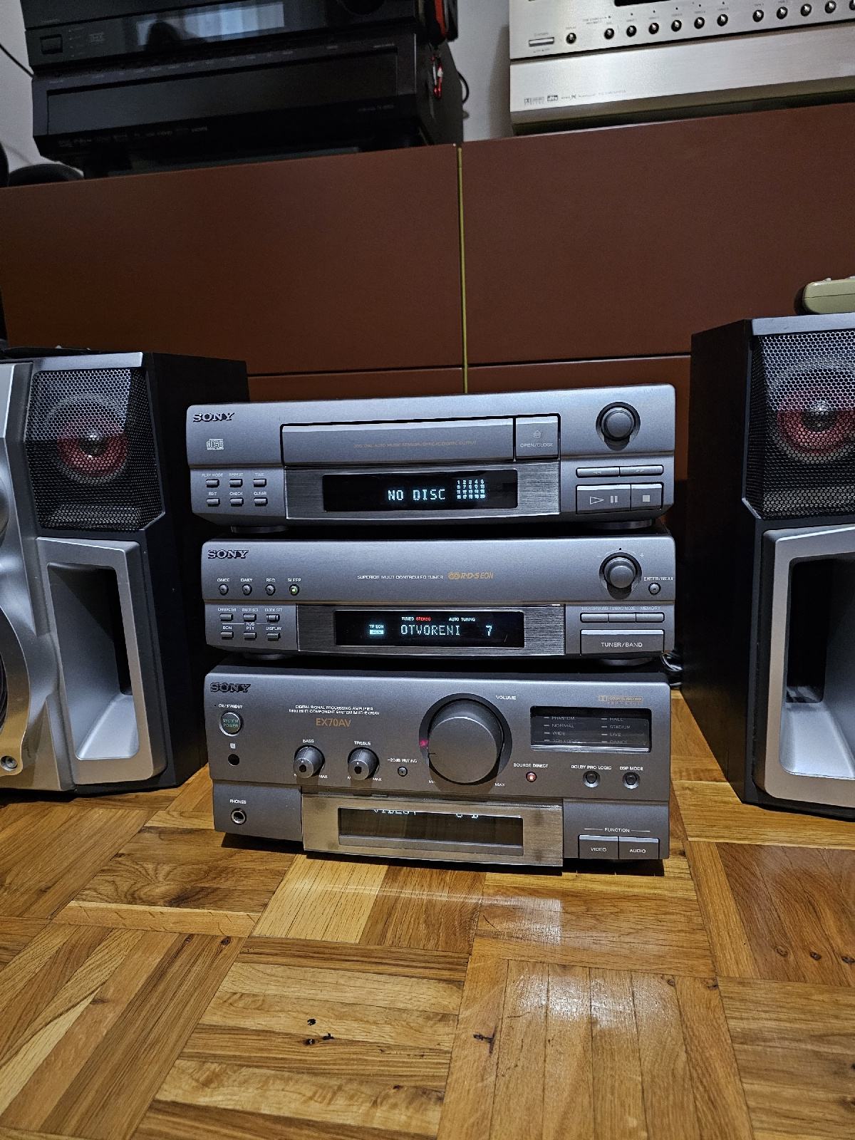 mini linija sony EX70AV