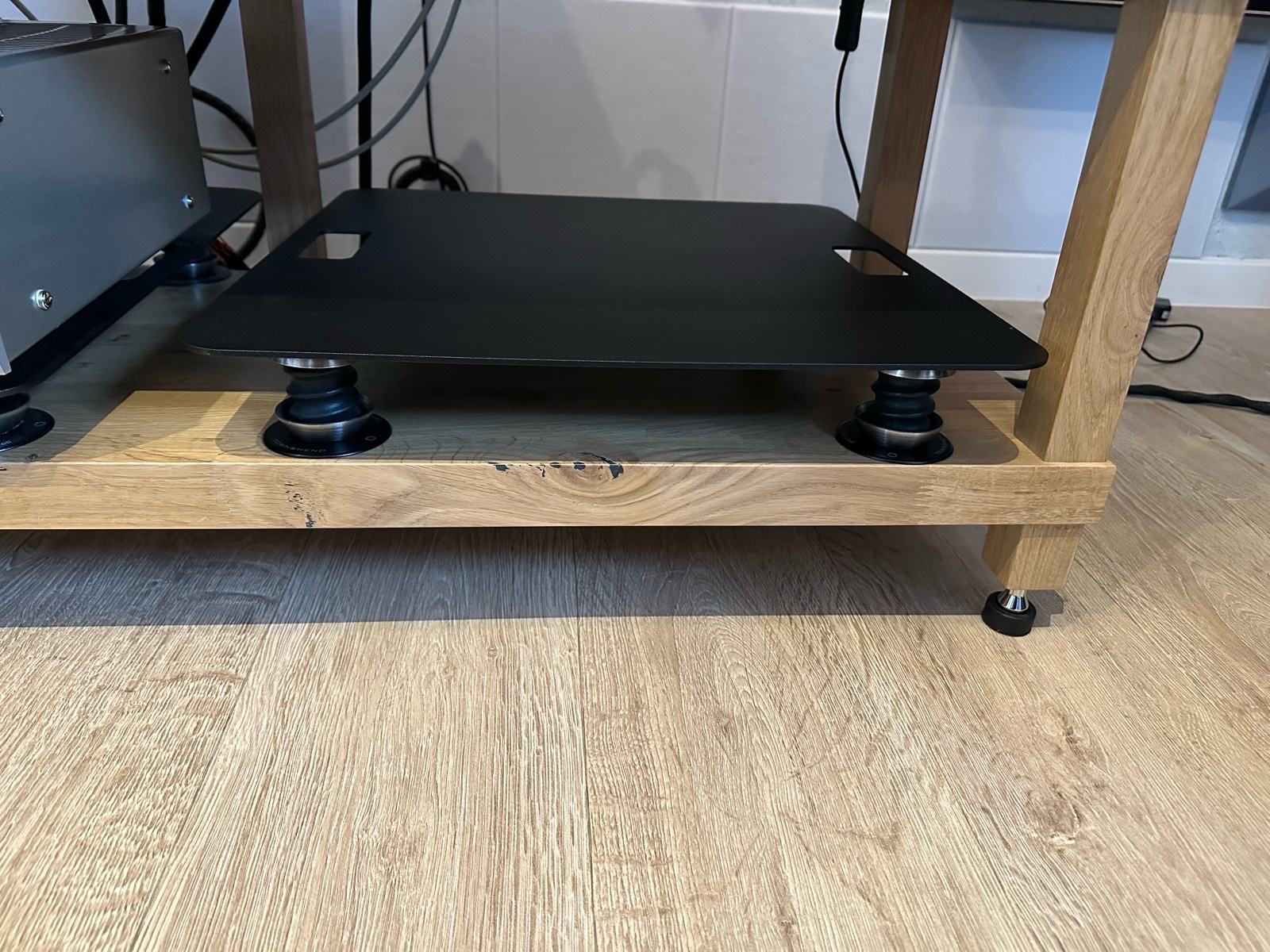 Seismic Vibration Isolation Platform Townshend “C” load cell