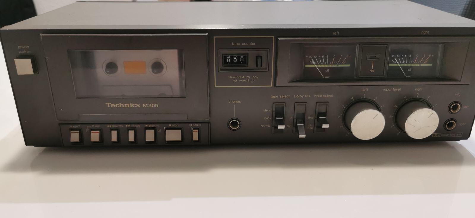 Technics RS-M205 Metal Tape Compatible Stereo Cassette Deck (1981-84)