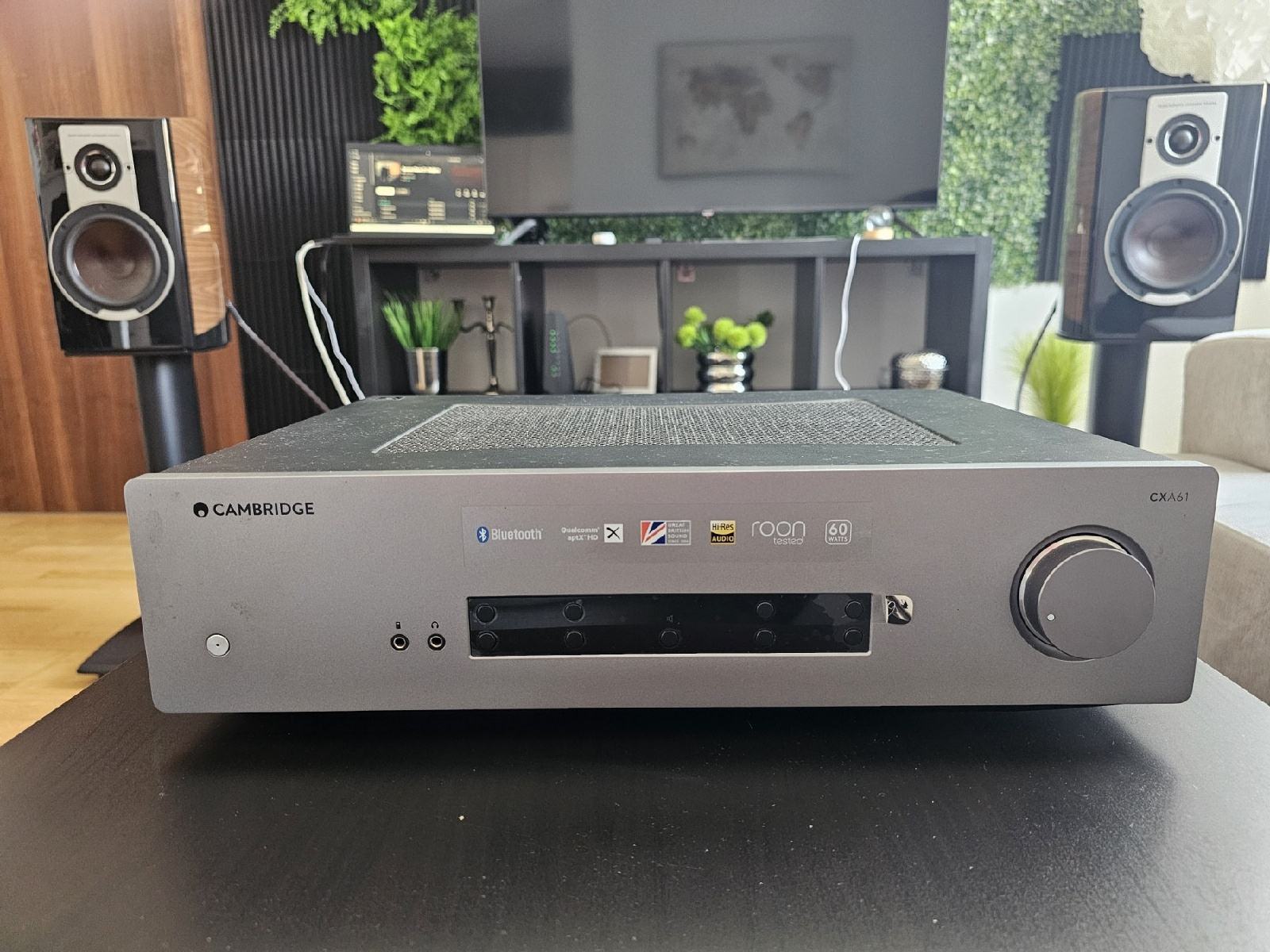 Cambridge Audio CXA61