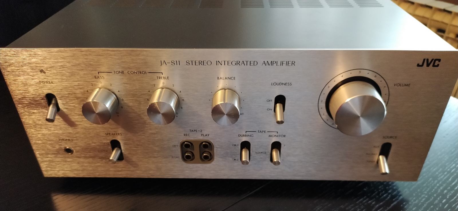 Integrirano vintage pojačalo JVC model JA_S11