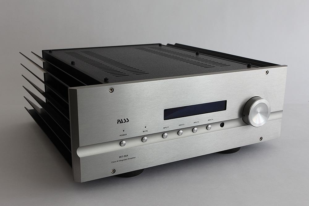 Pass Labs INT-30
