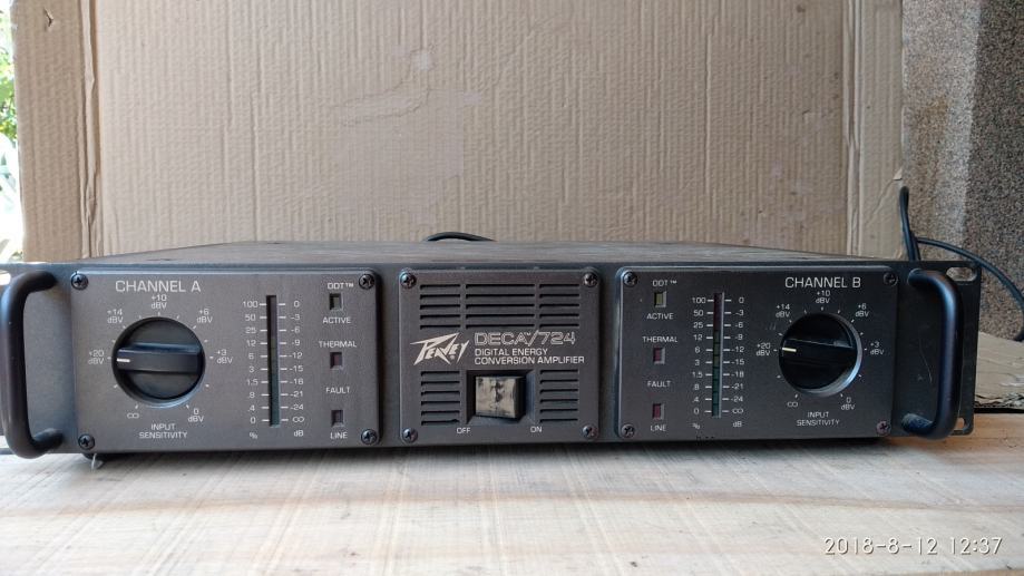 PEAVEY- DECA 724 digitalno predpojacalo