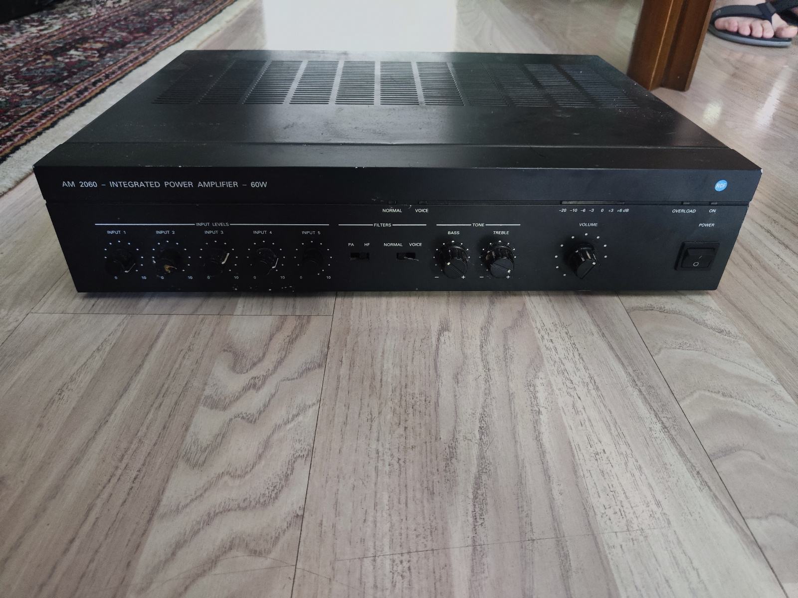 Pojačalo Hi-Fi AM 2060 Integrated power amplifier 60W