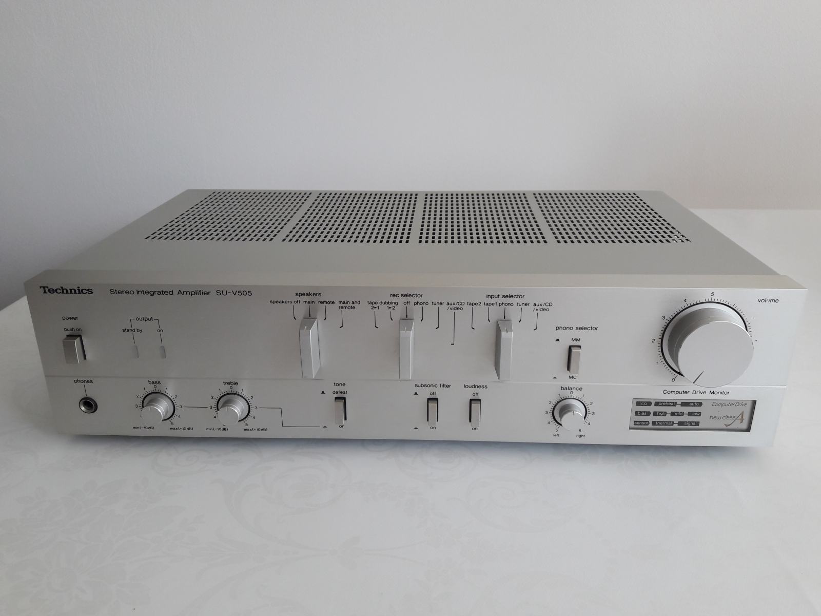 Pojačalo TECHNICS SU-V505 Stereo Integrated DC Amplifier, Osijek