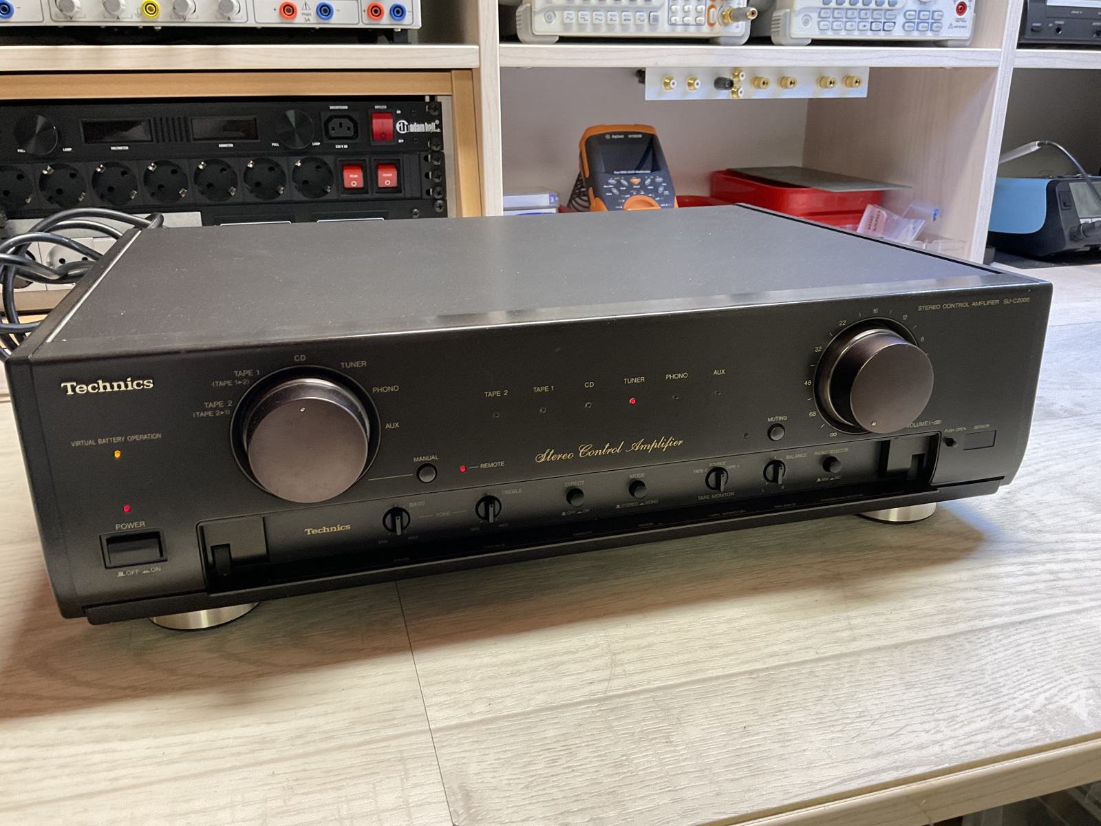 TECHNICS SU-C2000