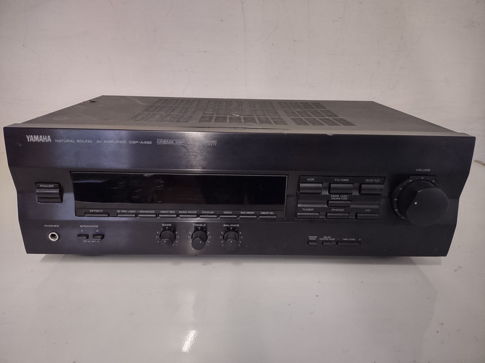 Yamaha pojačalo DSP-A492