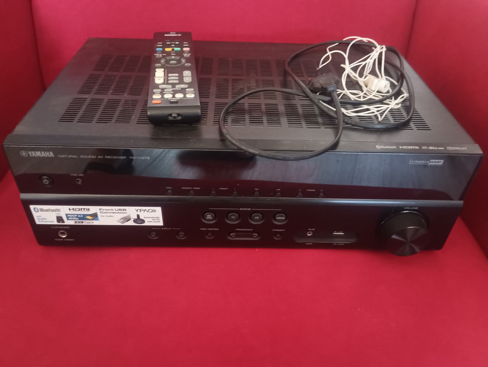 Yamaha RX-V379 Pojačalo