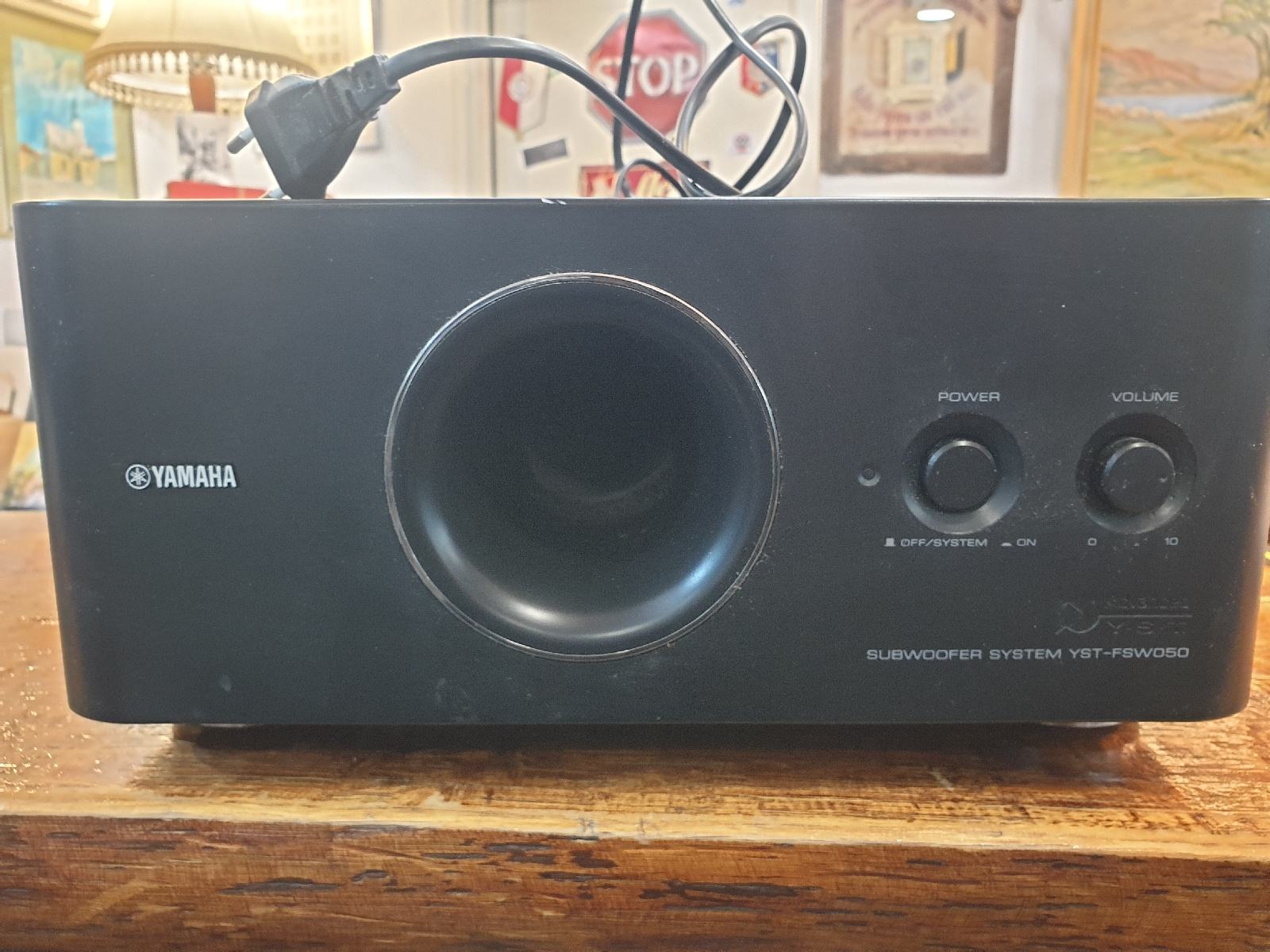 Yamaha YST-FSW50 black