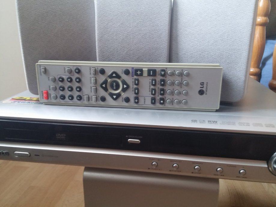 LG LH D6240 RDS receiver, VŽ