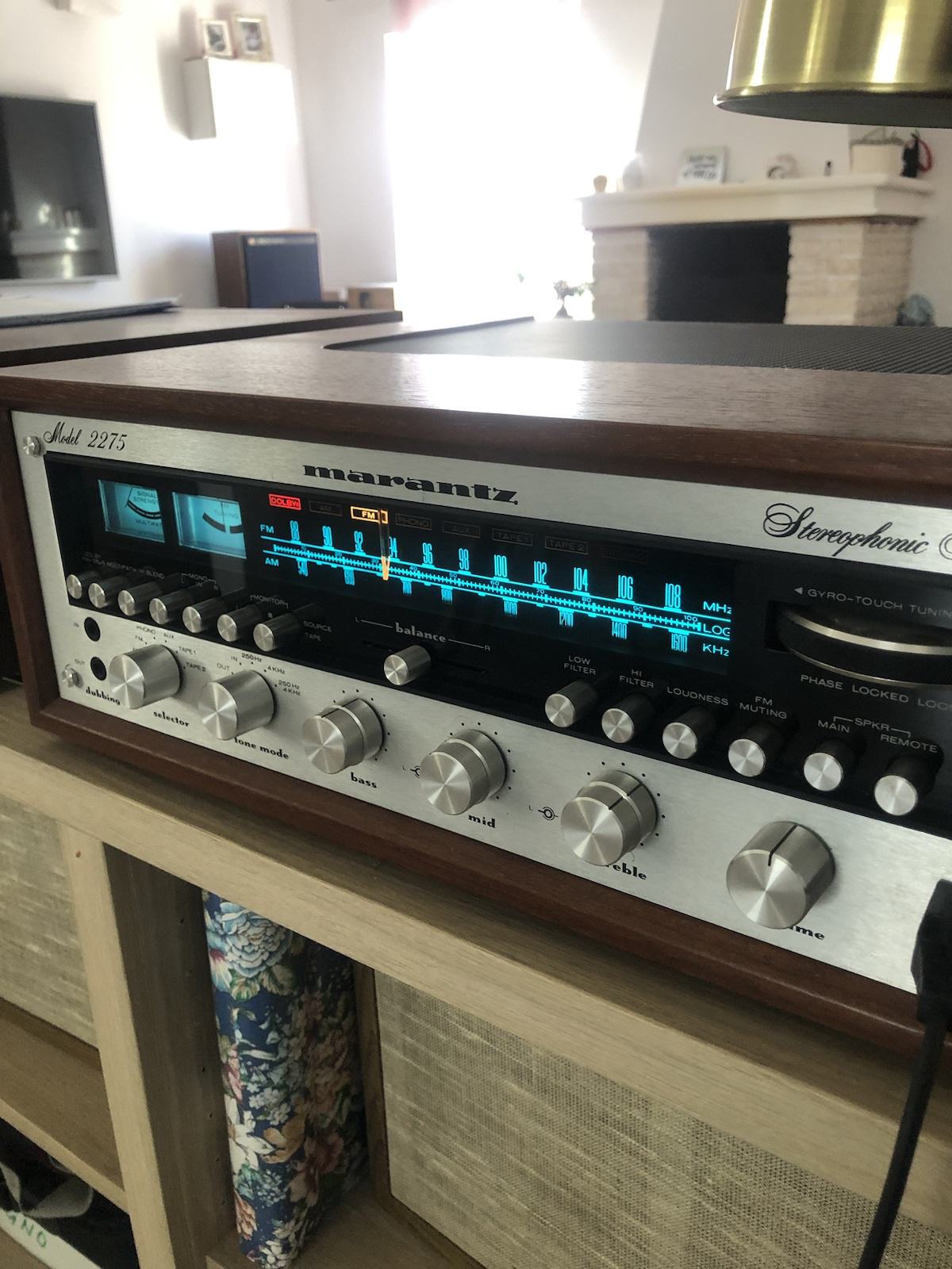 Marantz Model 2275 receiver , woodcase