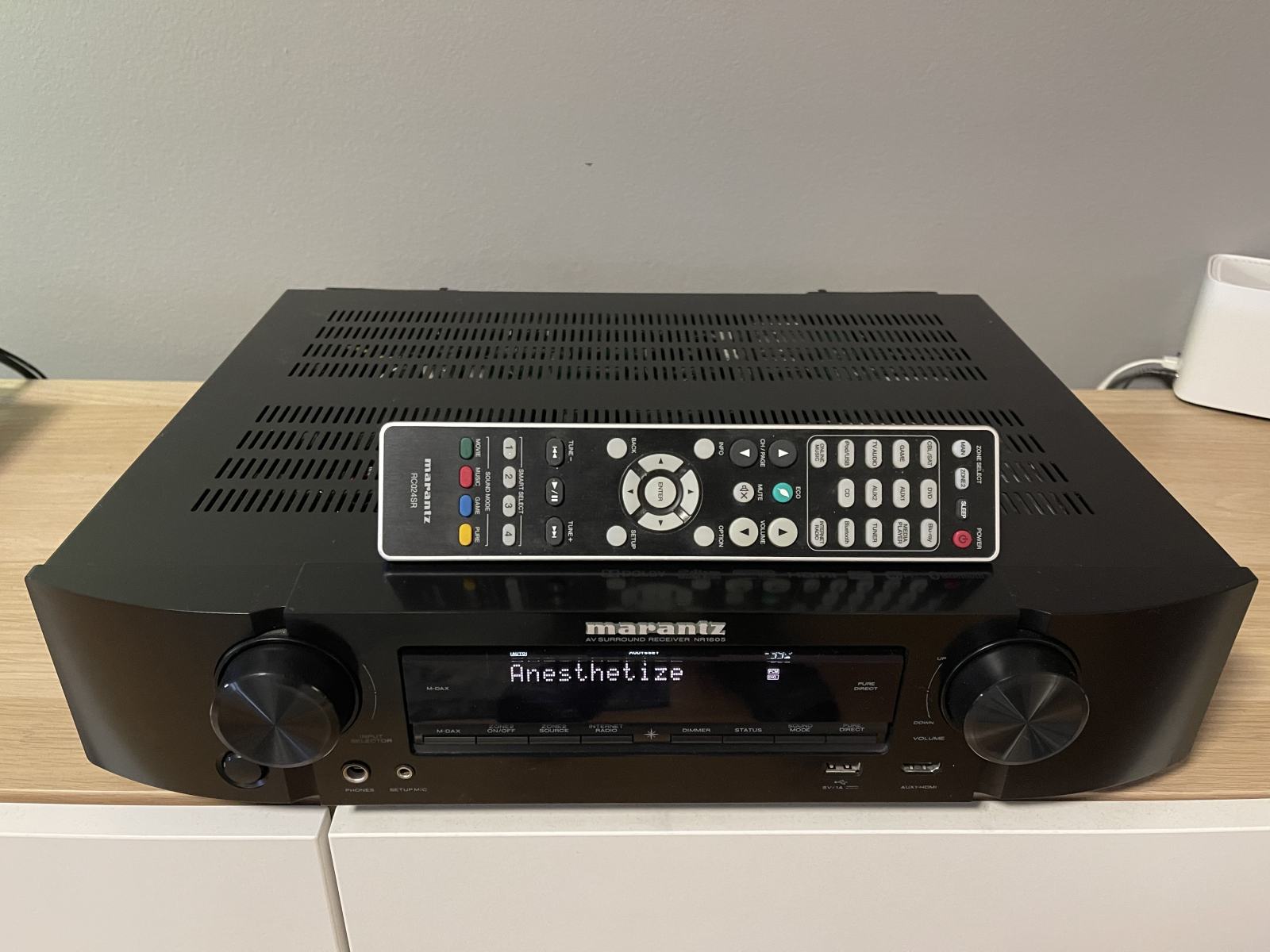Marantz NR1605 network receiver