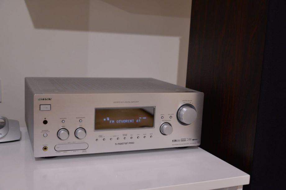 SONY STR-DB2000 receiver