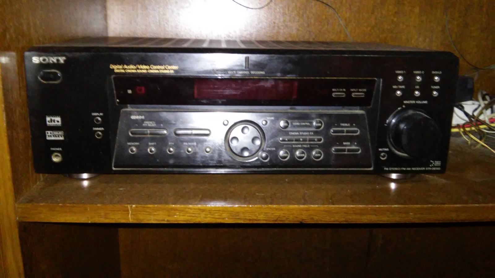 Sony STR-DE 585 AV receiver