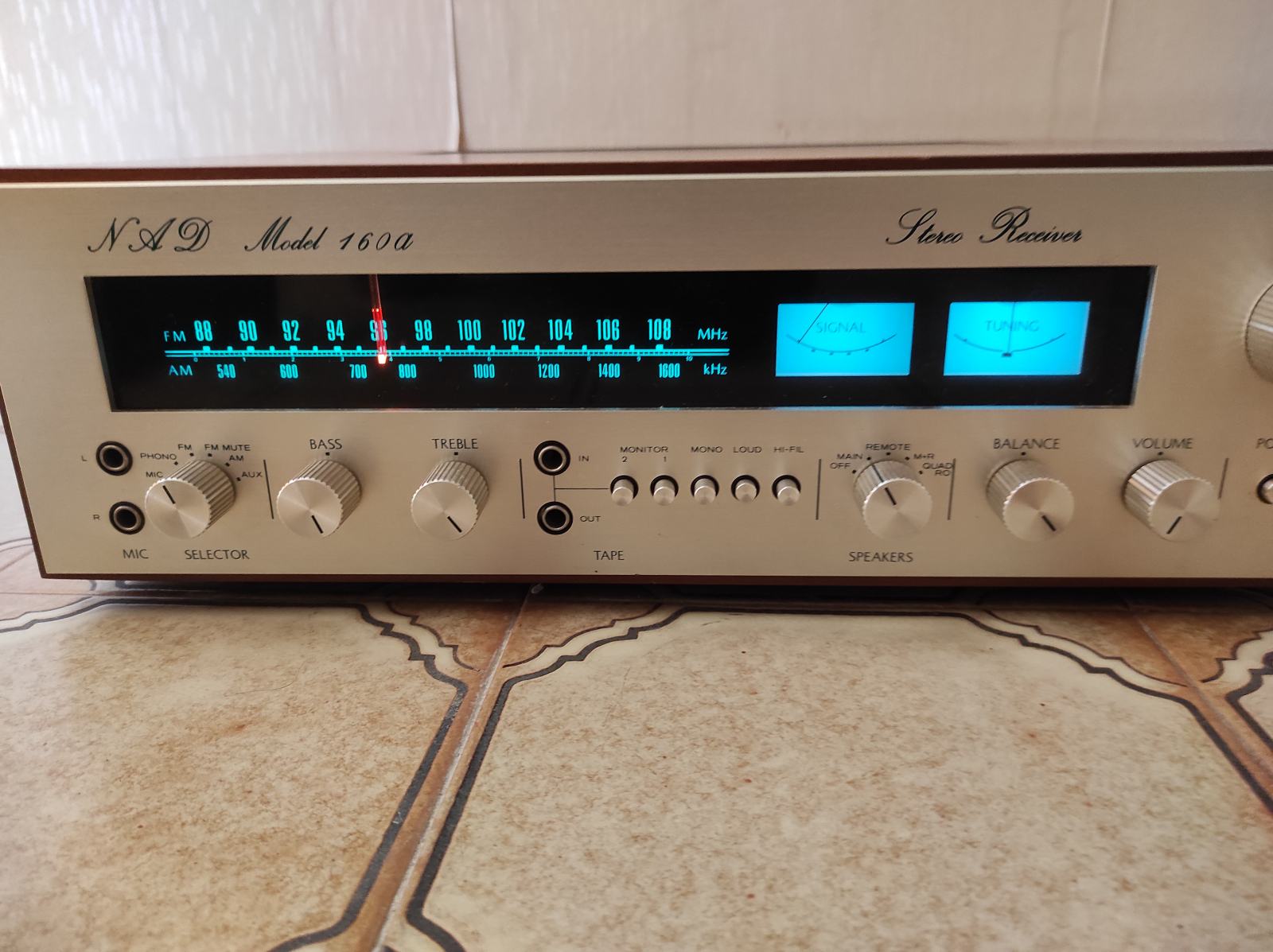 Vintage receiver NAD 160a