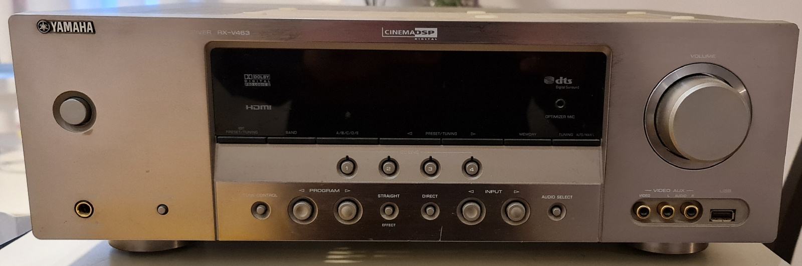 Yamaha AV receiver RX-V463