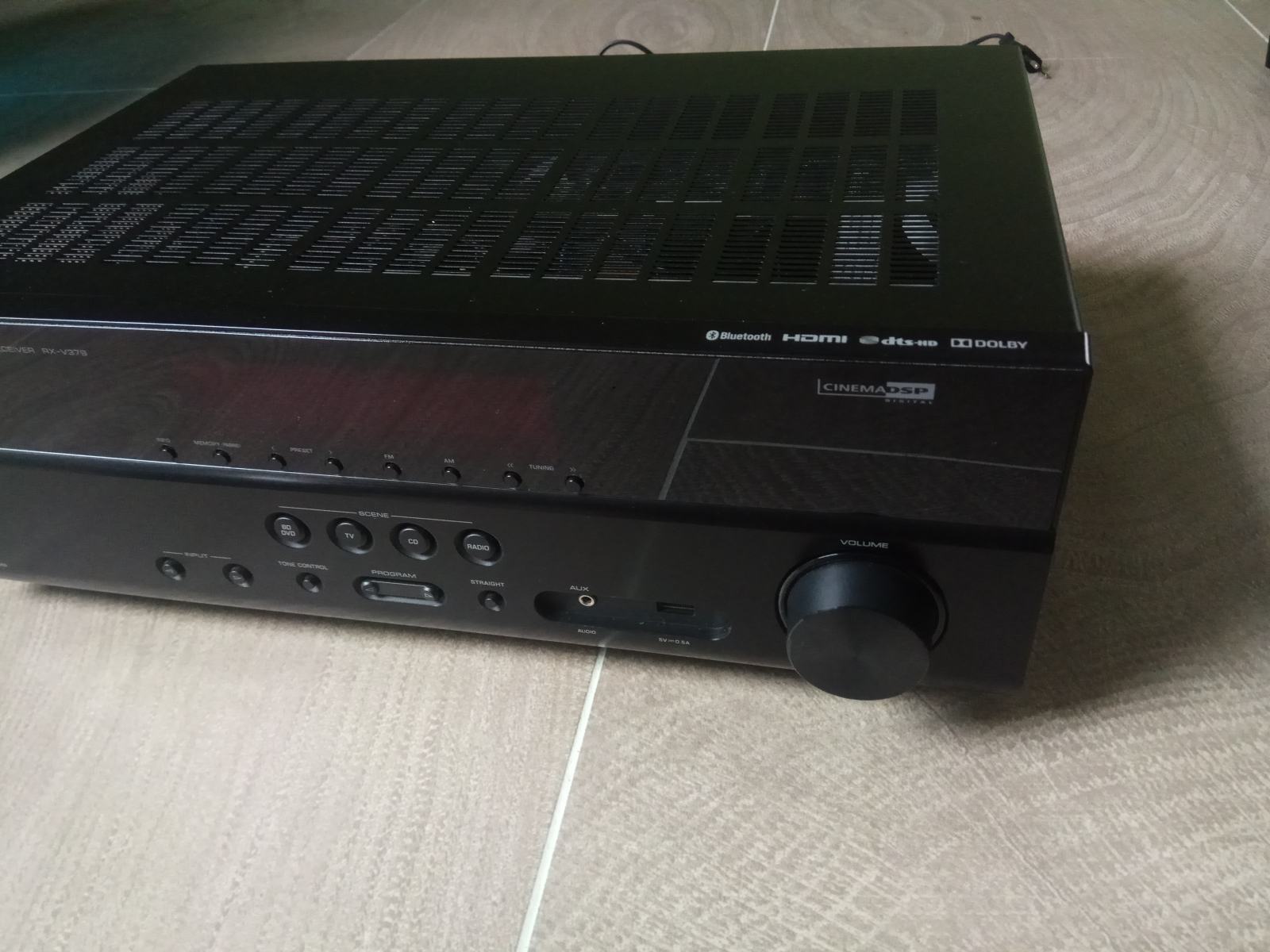 Yamaha AV reciever RX-V379