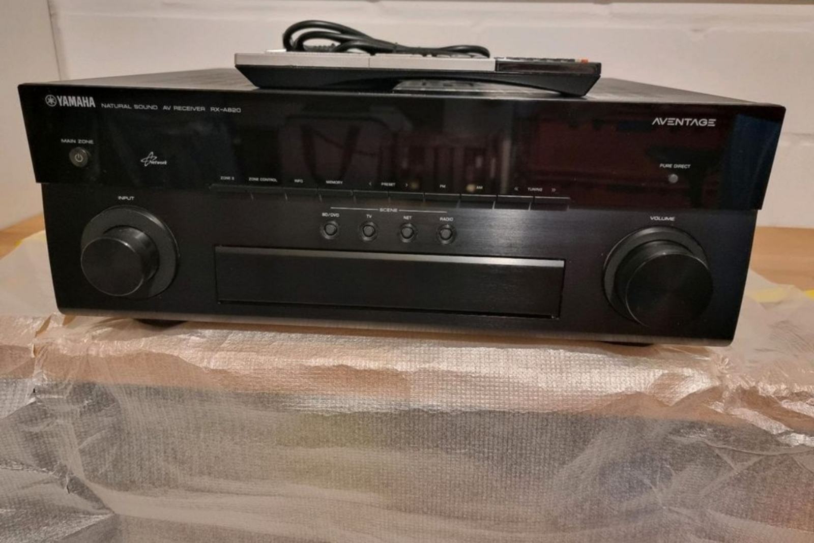 Yamaha Aventage RX-A820 Receiver