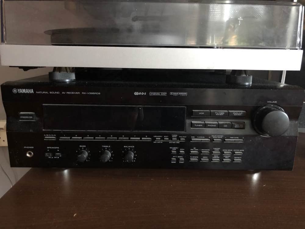 Yamaha natural sound RX-V395RDS receiver