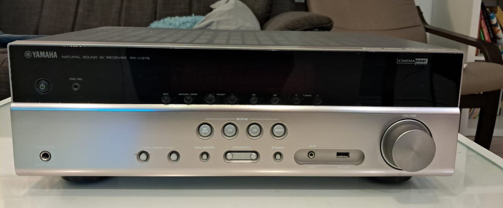 Yamaha RX-V 379 AV reciver