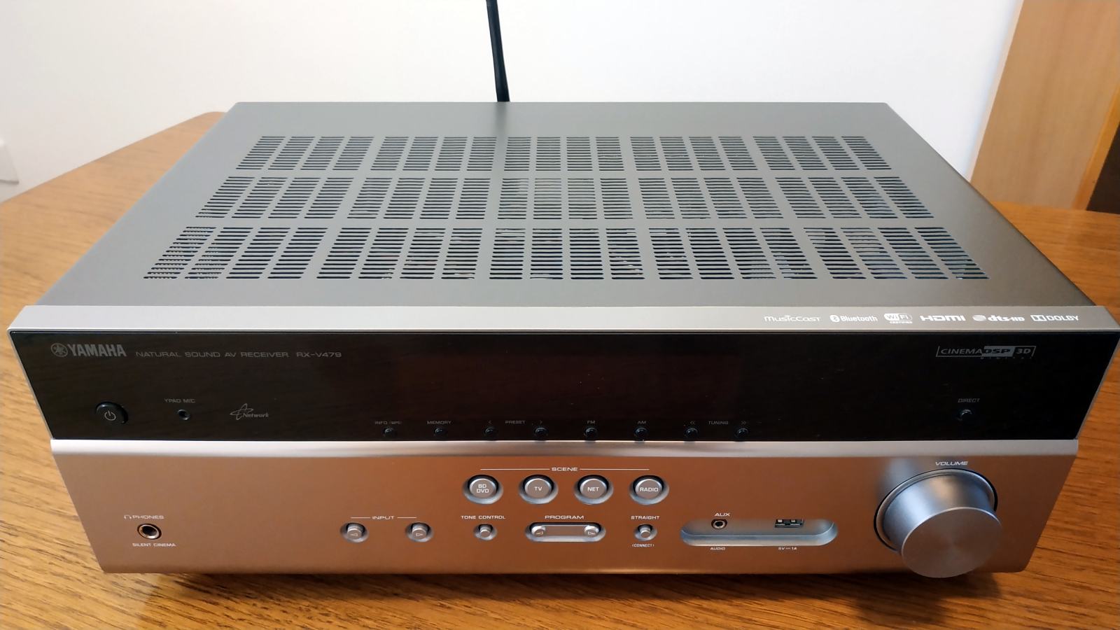 Yamaha RX-V479