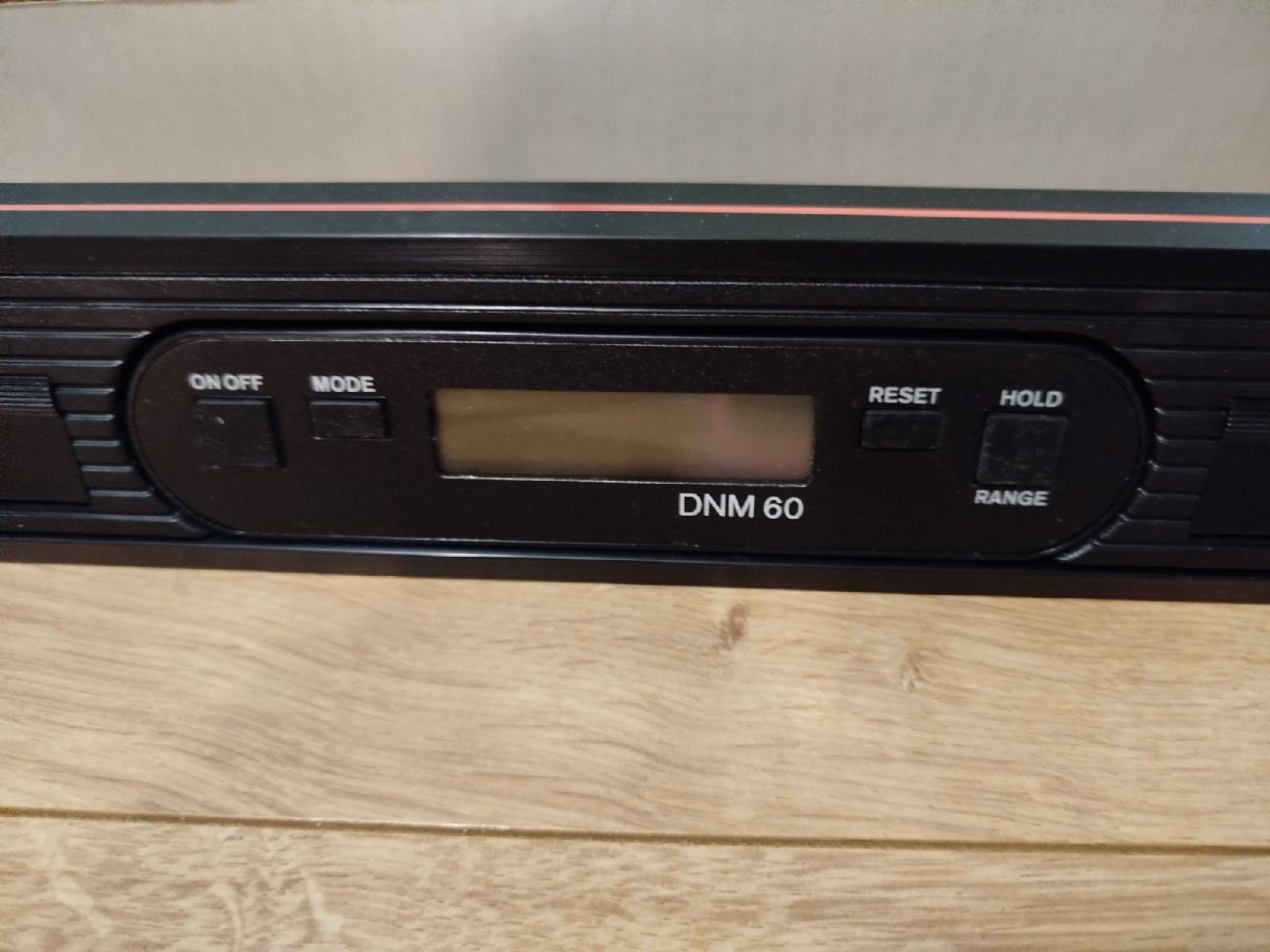 Bosch DNM 60 digitalna vaservaga ili libela