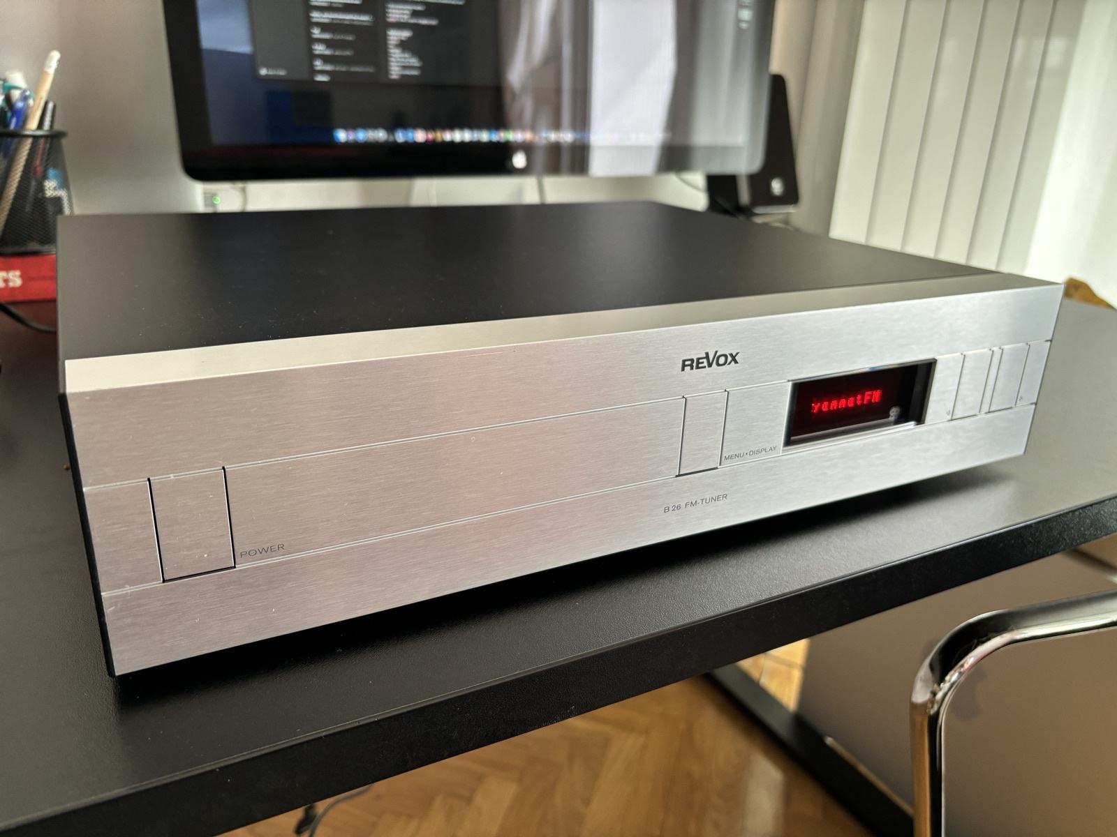Revox B26 FM tuner