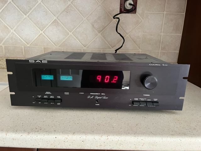 SAE Mark VIII tuner rackmount