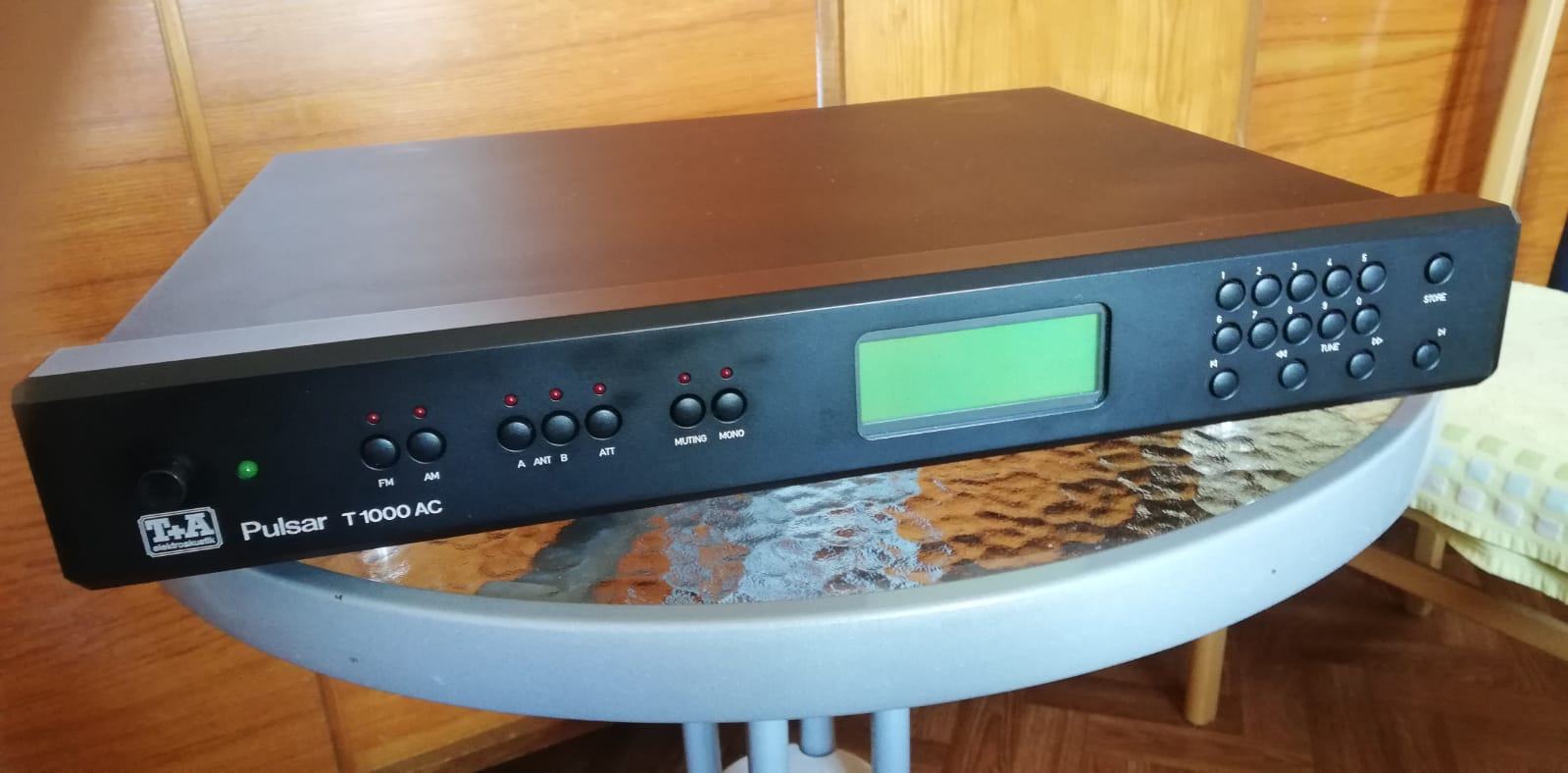 Tuner T+A model T1000AC