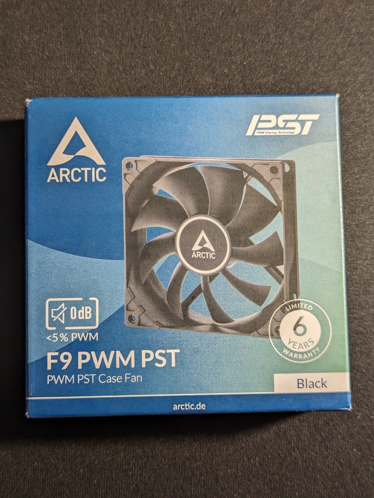Arctic F9 PWM PST 92MM ventilator 4 komada