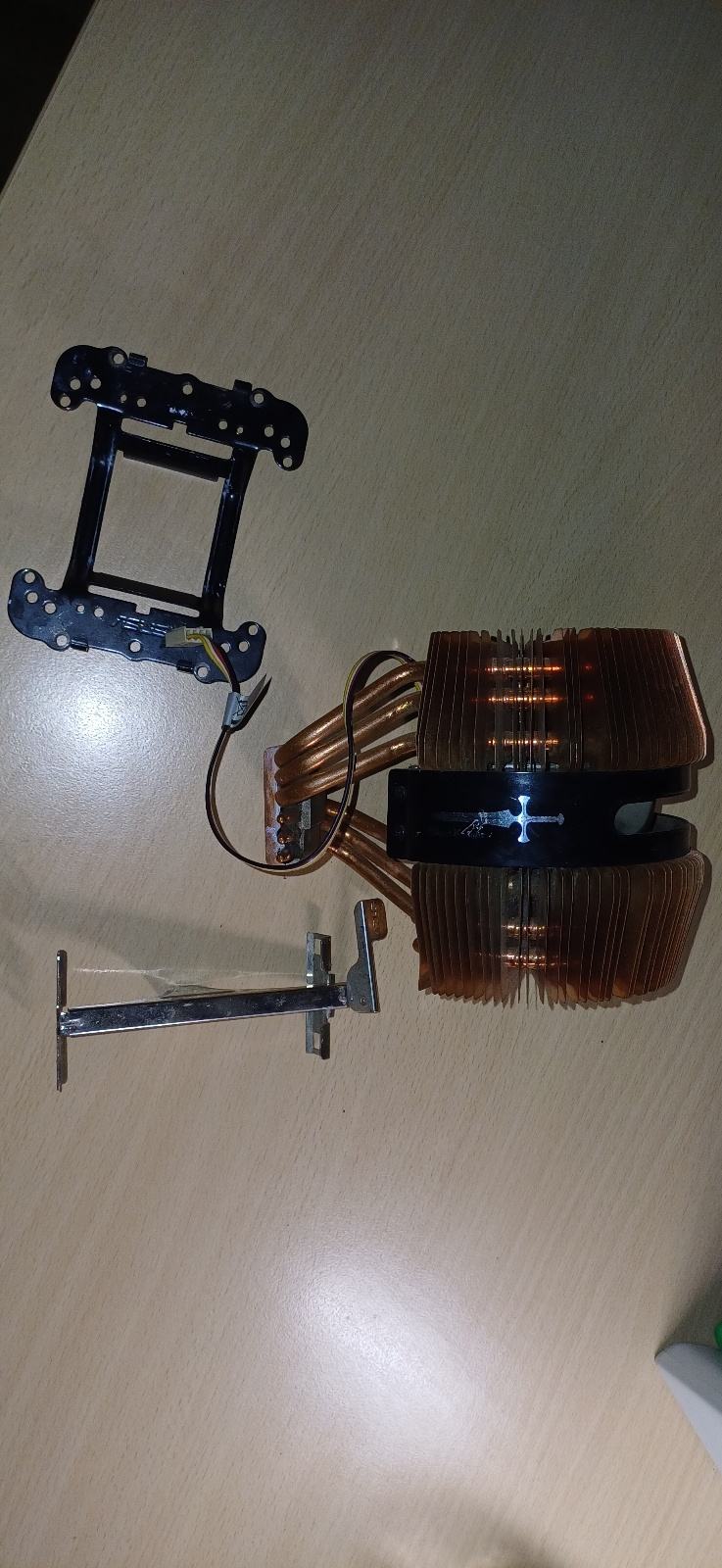 Asus Silent Knight II Heatsink Cooler